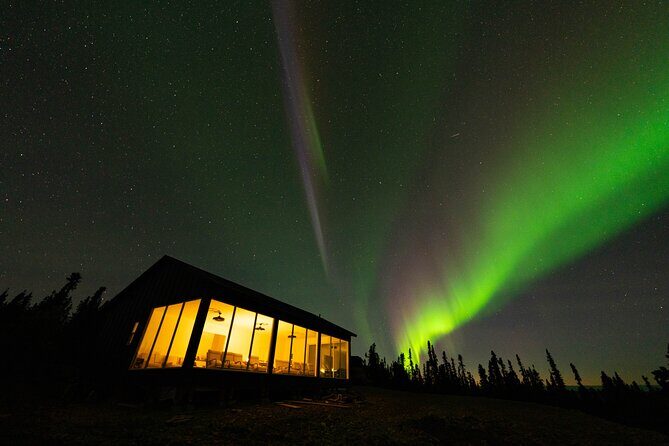 Cleary Summit Aurora Glass House Luxury Northern Lights Tour - Key Points