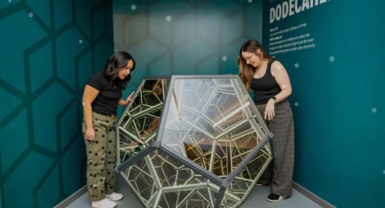 Cleveland: Museum of Illusions Entry Ticket - Exploring the Exhibits: What You Can Expect