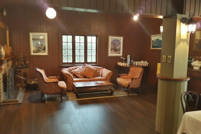 Commandants Dinner & Show - Detailed Breakdown of the Itinerary