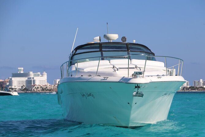 Cruise in Elegance: Luxury Yacht Rental in Cancun - What’s Included and What’s Not