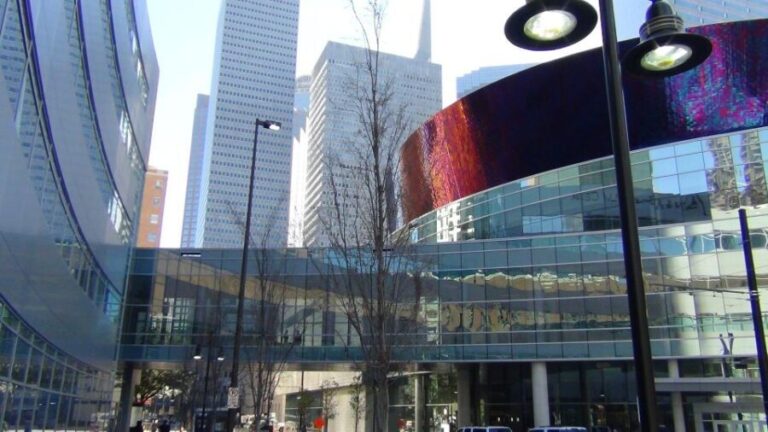 Dallas: City & Fort Worth Combination Tour - Transportation and Group Size