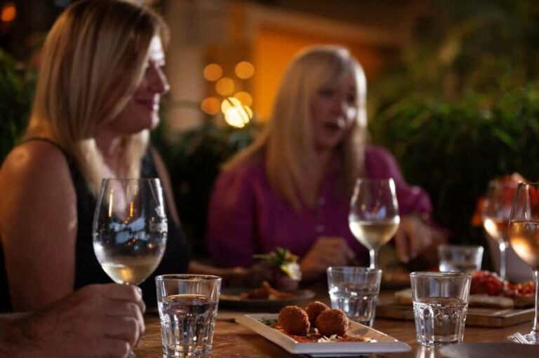 Darwin: 4-Course Dining Experience with Sparkling Wine - The Course-by-Course Breakdown