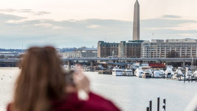 DC: City Cruises Buffet Brunch, Lunch, or Dinner Cruise - The Experience Itself: What to Expect