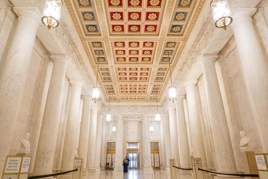 DC: Supreme Court, Folger, Library of Congress & US Capitol - Why This Tour Offers Great Value