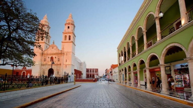 Desde Mérida: Becal and Campeche Guided Day Trip - What Sets This Tour Apart