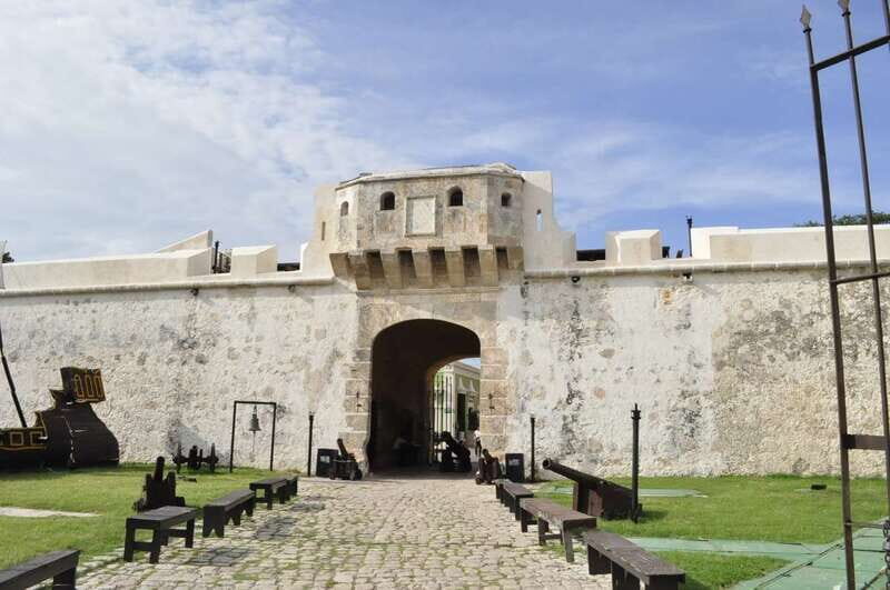 Desde Mérida: Edzna & City Tour Campeche recorrido guiado - Why this tour works well for travelers