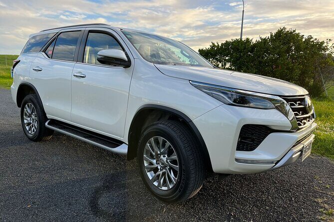 Direct & Quick Auckland Airport Transfer to/from Hotel in SUV - The Ride: Comfort and Convenience