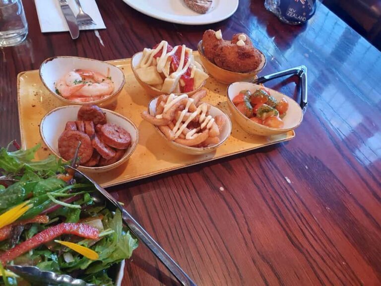 Discover Christchurch Tour with Lunch - The Itinerary: What You Can Expect