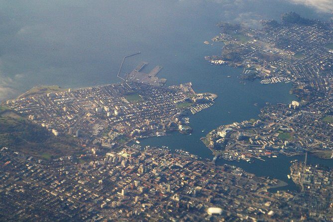 Discover Victoria: Self-Guided Audio Tour - Exploring the Itinerary in Depth