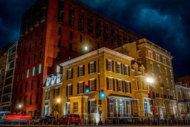 Dreaded Dead Descent of the District: DC Ghost Tour - What to Expect During the Tour