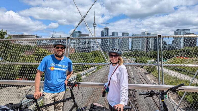 E-bike through Toronto's Dynamic Neighbourhoods - What Our Reviewers Say