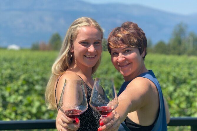 East Kelowna Full Day Guided Wine Tour With 5 Wineries - Lunch Break: Summerhill Organic Bistro