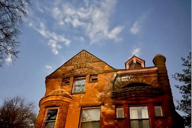 Eerie Old Louisville Photo Tour with Welcome Cocktail - Final Thoughts