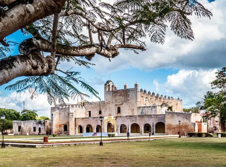 Ek Balam: Plus Cenote Swimming and Valladolid City - Cooling Off in Cenote Xcanché — Nature’s Refreshing Treasure