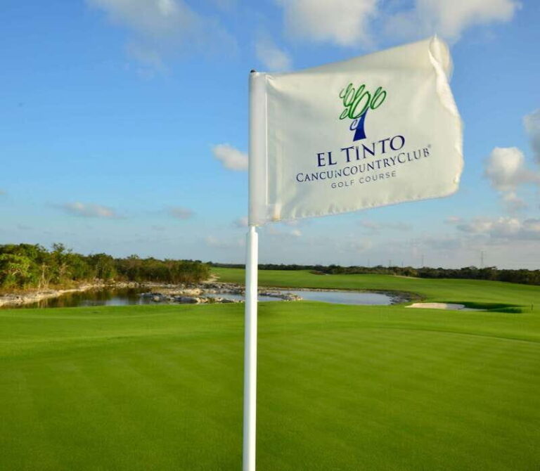 El tinto Golf Course | Tee time in Cancun - Who Should Consider This Experience?