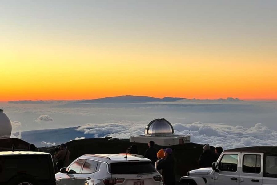 Enchanting Mauna Kea & Waterfalls Tour: From Big Island Hilo - Whats Included and Whats Not