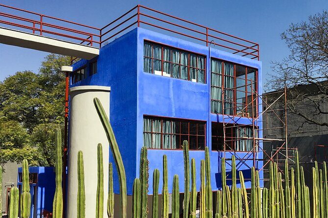 EXCLUSIVE TOUR Frida Kahlo-Diego Rivera Studio House small groups - Why This Tour Stands Out