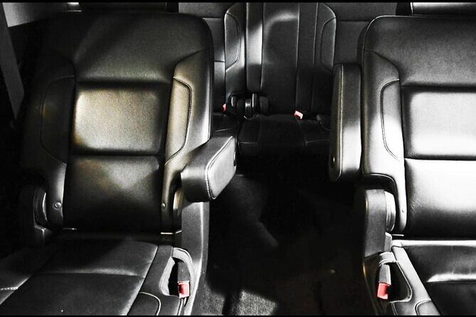 Executive Service in SUBURBAN - Who Should Consider This Private Transfer?