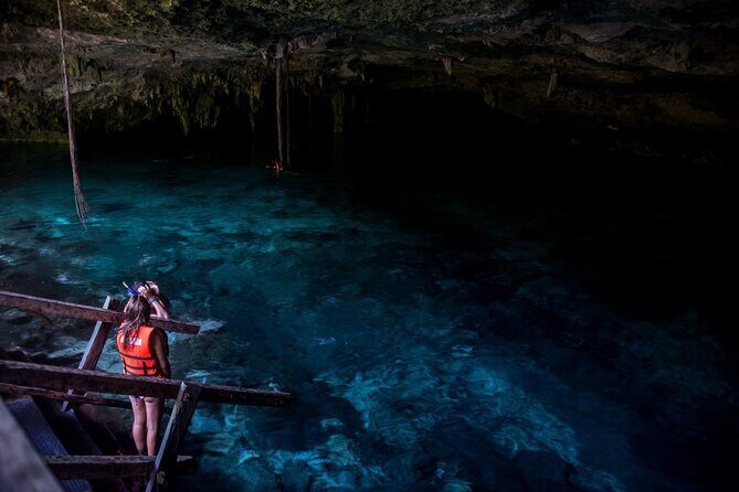 Explore Tulum and Dos Ojos Cenote with lunch and transportation - Transportation and Practicalities