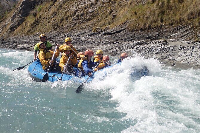 Family Adventures Rafting and Sightseeing Trip in Queenstown - What Reviewers Say About the Guides