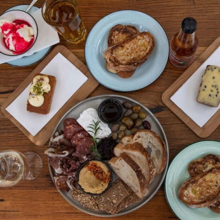 Family Lunch and Arthurs Seat Eagle for 2 Adults and 2 kids - Green Olive at Red Hill: A Farm-to-Table Feast