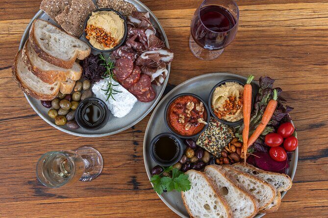 Farmer's Lunch - Food and Wine for 2 adults - The Location and Timing: Easy, Flexible, and Scenic