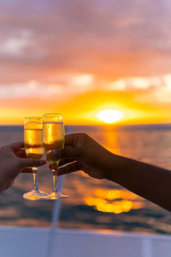 Fiji: Captain Cook Cruises Sunset Dinner Cruise with Lobster - A Deep Dive into the Experience