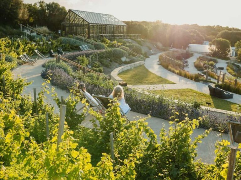 Fingal: Peninsula Hot Springs Entry with Lunch Credit - Dining and Lunch Credit: A Tasty Bonus