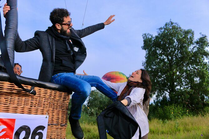 Fly Safely on a Hot Air Balloon over the Teotihuacan valley - Practical Details & Logistics