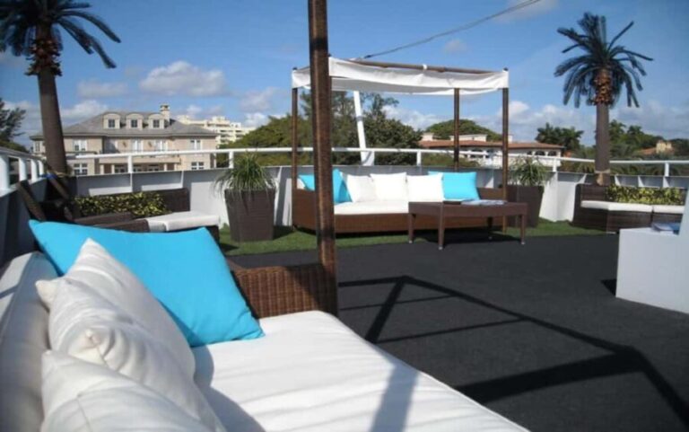 Fort Lauderdale: Musette Yacht New Year's Eve Party Cruise - An In-Depth Look at the Experience