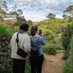 From Auckland: Hobbiton Movie Set Trip with Guided Tour - Arrival and First Impressions at Hobbiton