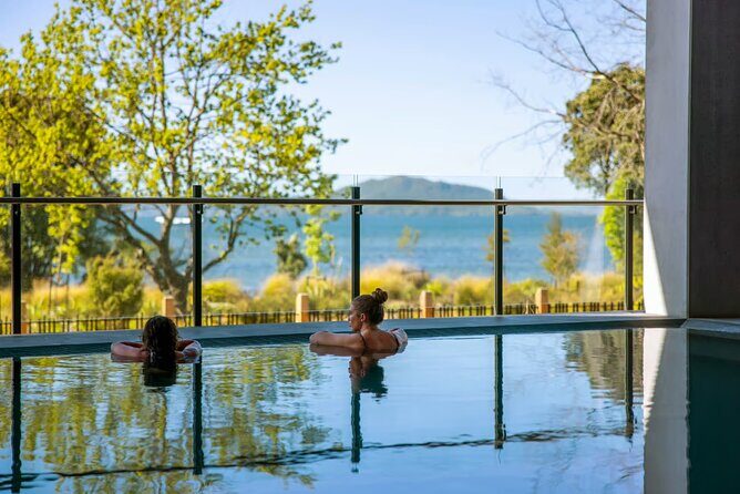 From Auckland : Te Puia & Wai Ariki Hot Springs Rotorua Day Tour - Who This Tour Is Best For