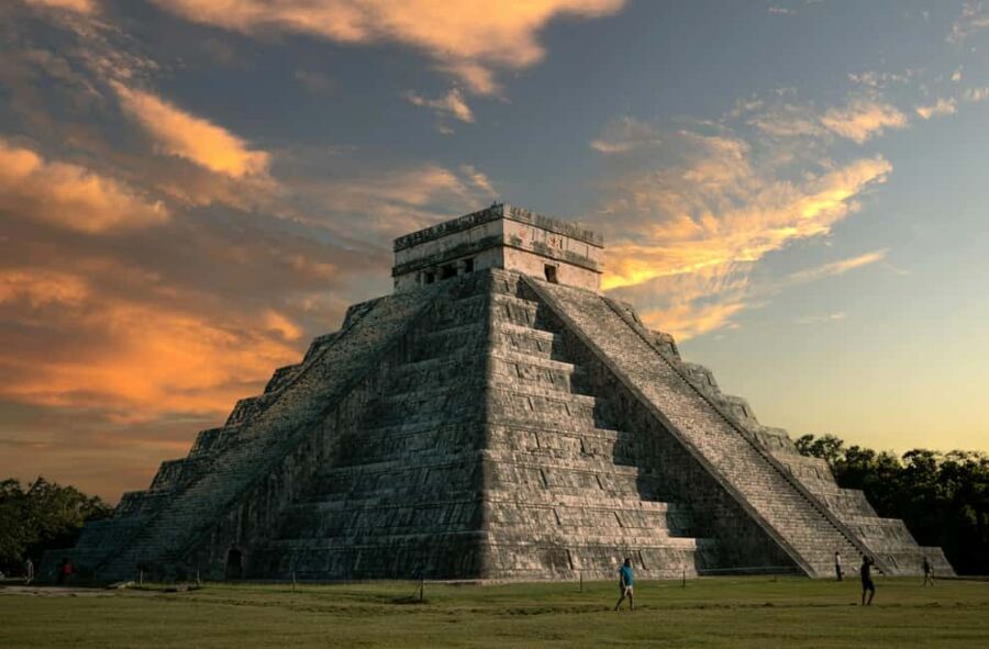 From Cancún: Sunrise at Chichén Itzá with optional buffet lunch - Analyzing the Value
