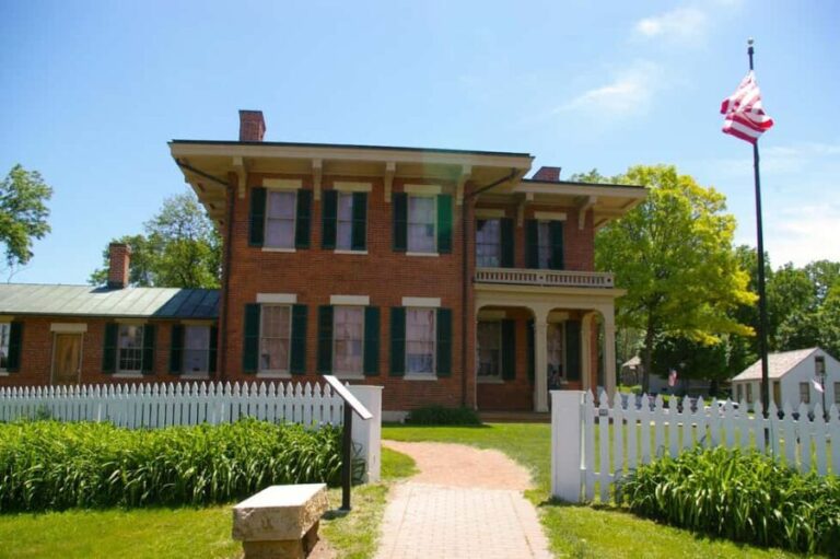 From Chicago: 1-Day Tour on Galena - The Full Experience: An In-Depth Review