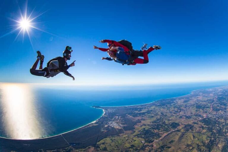 From Gold Coast: Tandem Skydive Experience over Byron Bay - What Reviewers Say About the Experience
