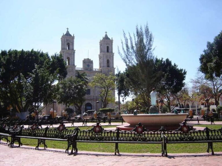From Merida: Valladolid & Ek Balam Guided Tour with Transfer - Valladolid: A Colonial Gem