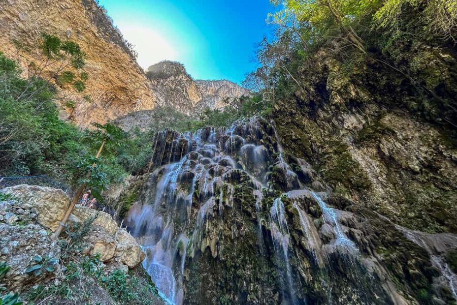 From Mexico City: Small group tour to the Tolantongo Caves - Exploring the Tolantongo Caves and Surroundings