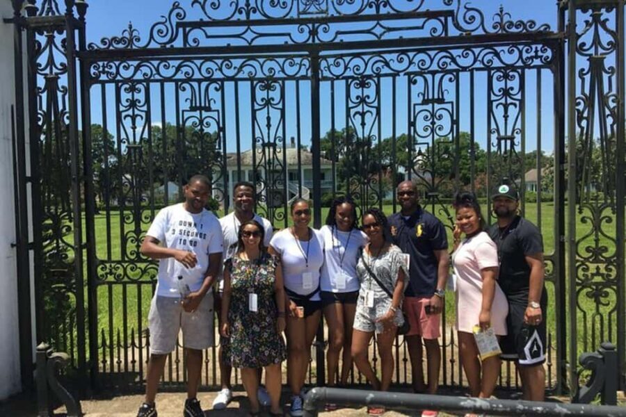 From New Orleans: Oak Alley and Laura Plantation Guided Tour - Analyzing the Value