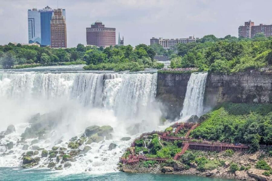 From New York: 5-Day Tour to Niagara Falls, Boston, and D.C. - How Well Does the Tour Deliver Value?