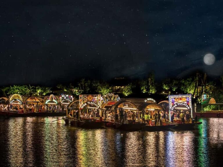 From Playa del Carmen: All-Inclusive Xoximilco Park Admission - What to Expect on the Tour