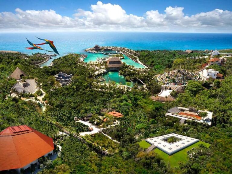 From Playa del Carmen: Complete Combo to Xcaret Park! - Experience Overview: What to Expect at Xcaret Park