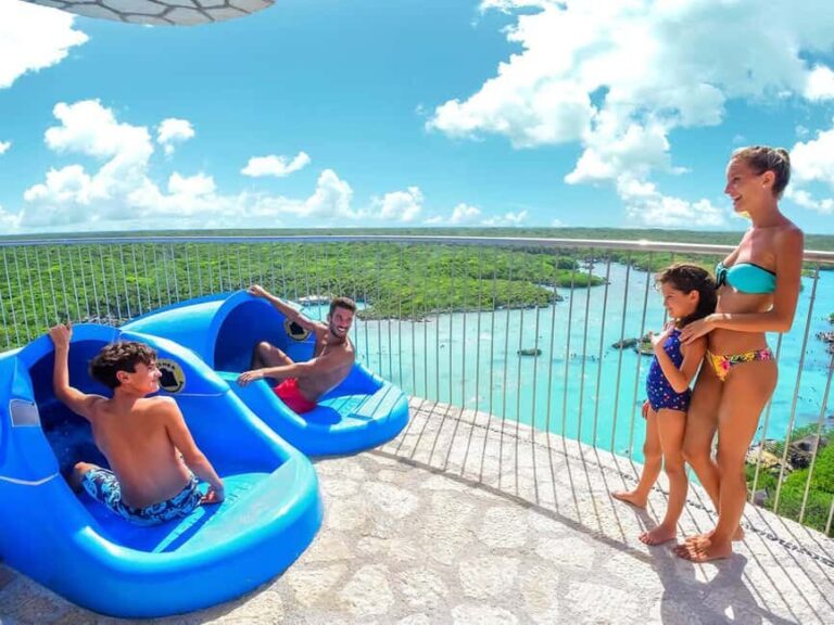 From Playa del Carmen: Xel-Há All-Inclusive Park - Dining and Refreshments: A Key Part of the Experience