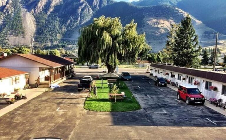 From Vancouver: 3-Day Tour to Manning Park, Nelson & Osoyoos - What Makes This Tour Stand Out