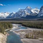 From Vancouver: Rocky Mountains 8-Day Tour - From Kelowna to Lake Louise: Crossing Borders and Mountain Ranges