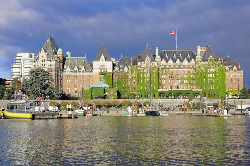 From Vancouver: Victoria City and Butchart Gardens Tour - What’s Included and What’s Not