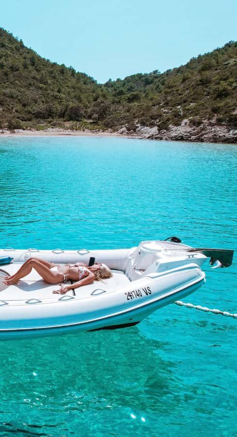 From Vis: Speed boat tour along south shore Of Vis - Why You’ll Love This Tour