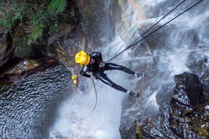 Full-Day Canyoning Experience at Stunning Empress Canyon - Midday: Gourmet Lunch and Scenic Walk