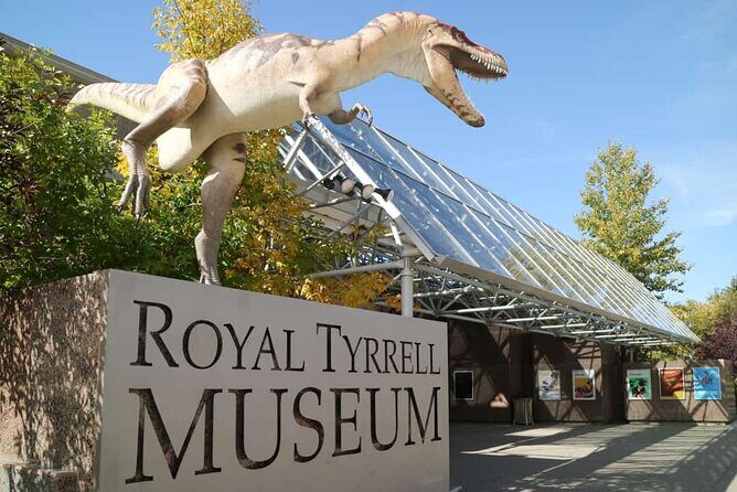 Full Day Drumheller Tour from Calgary by Coach - The Royal Tyrrell Museum: A Fossil Wonderland