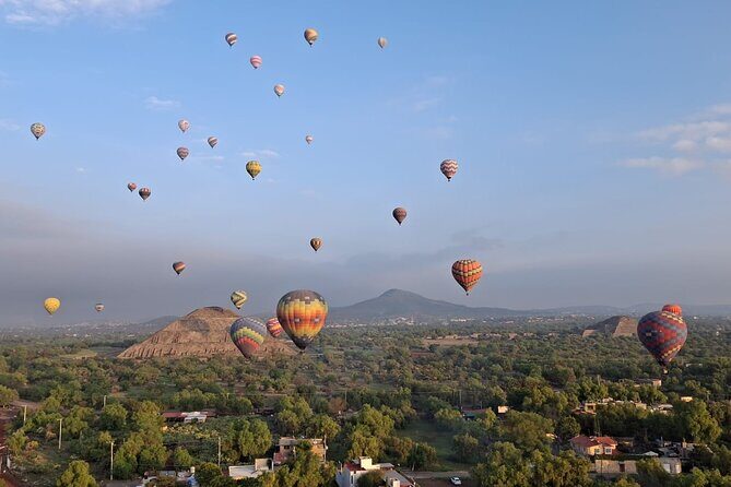 Full-Day Private Tour of Mexico City: Teotihuacan and Xochimilco - Transportation and Practical Details
