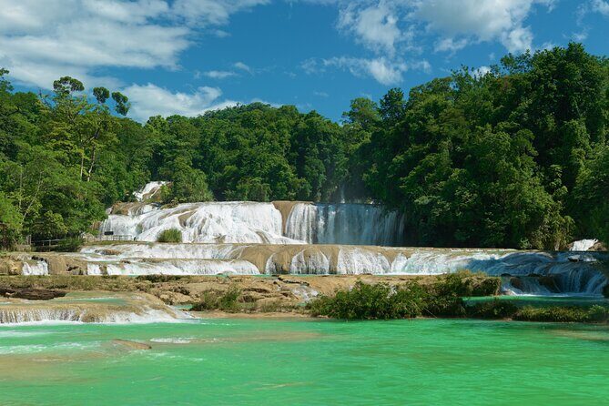Full Day Tour to Palenque Archaeological Zone with Waterfalls - Agua Azul Waterfalls: A Visual Feast